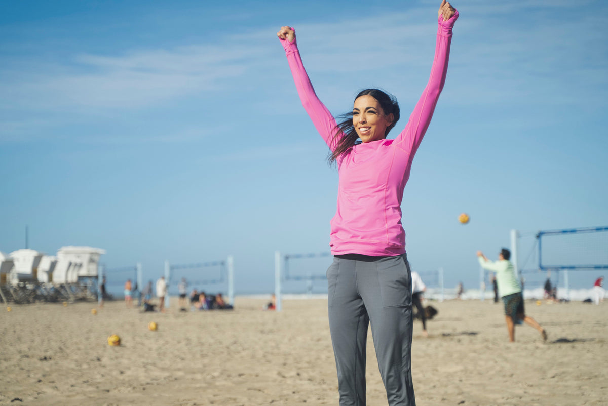 Sun Protection for Volleyball Players: Benefits of UPF Shirts – BloqUV