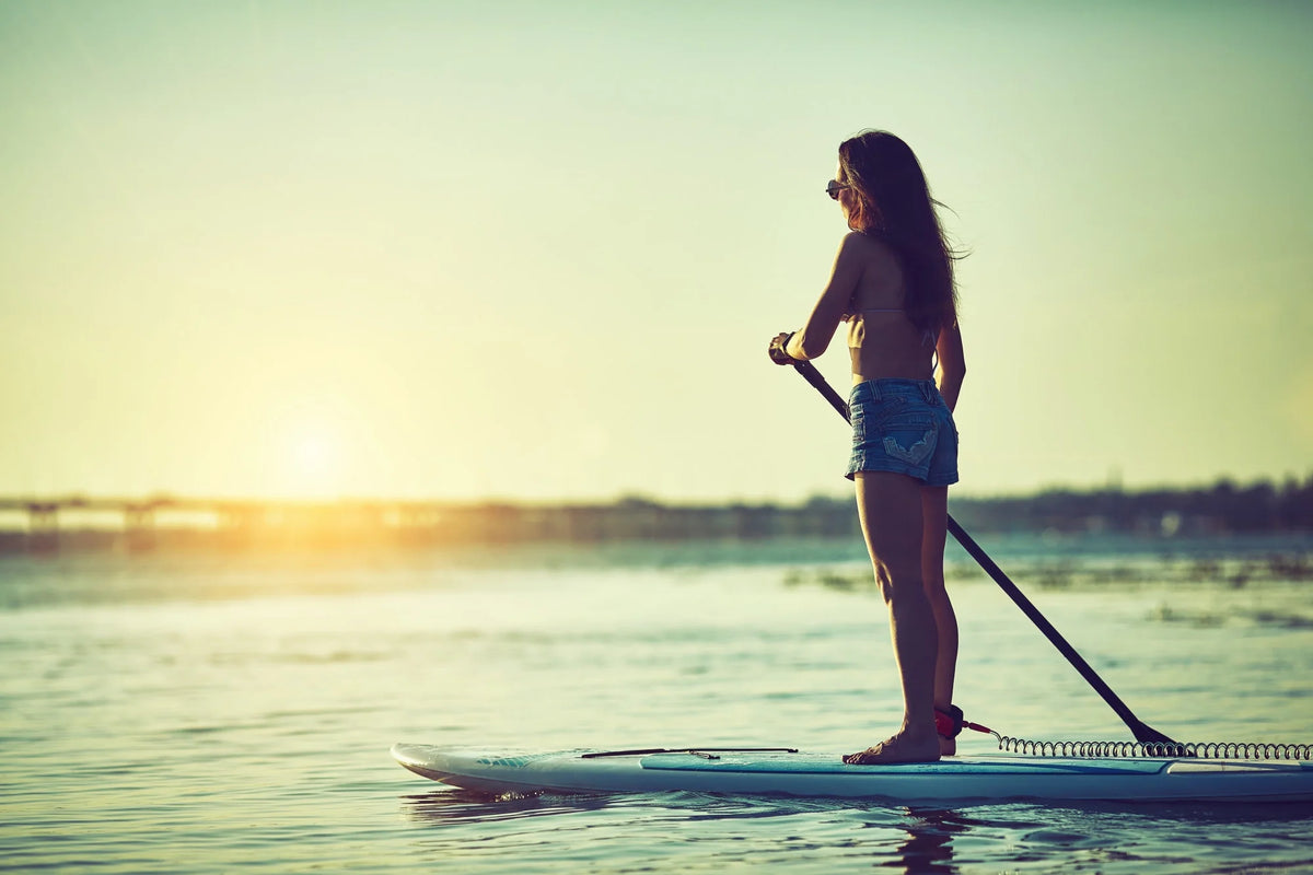 5 Tips On What to Wear While Paddle Boarding – BloqUV